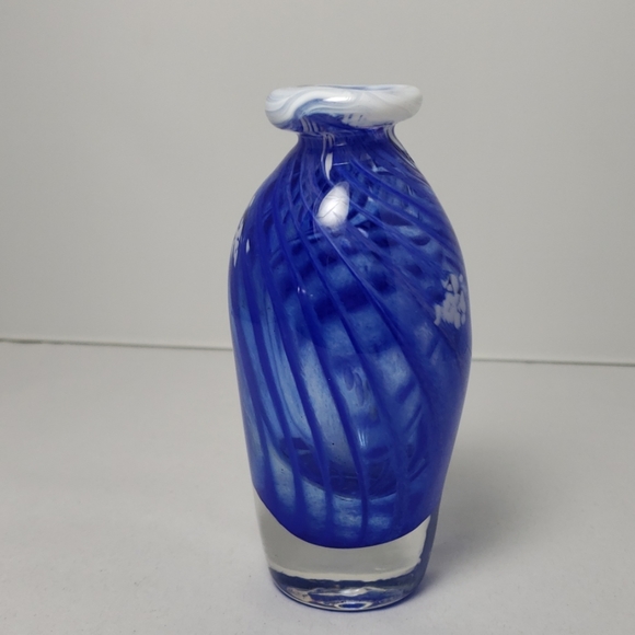 Accents | Signed Clear Blue White Hand Blown Glass Vase | Poshmark